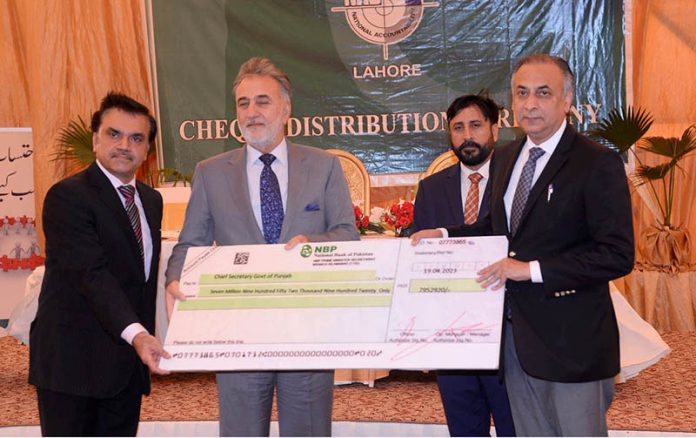 Chairman NAB LT (R) General Nazir Ahmed and DG NAB Amjad Majeed Olakh ...