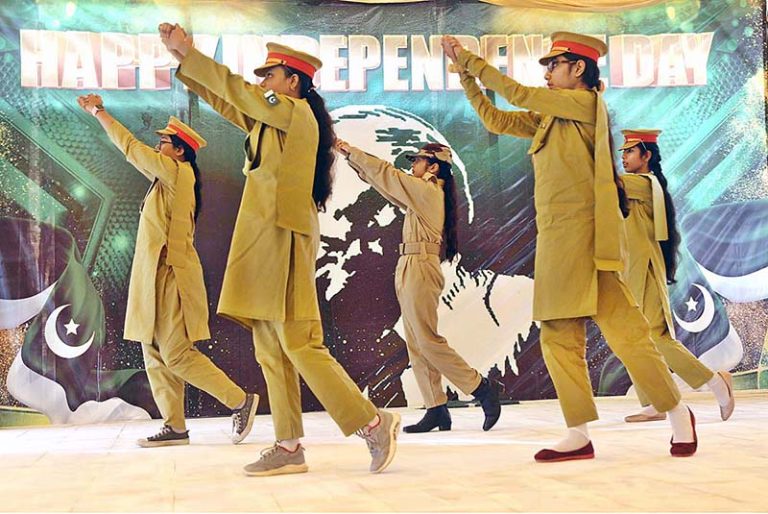 Students performing tableau during Flag hoisting ceremony at Circuit ...