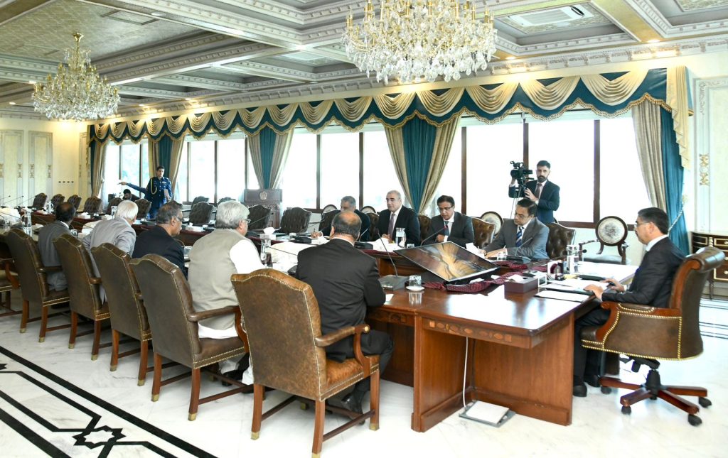 Caretaker Govt To Ensure Continuity In Economic Policies Pm Kakar