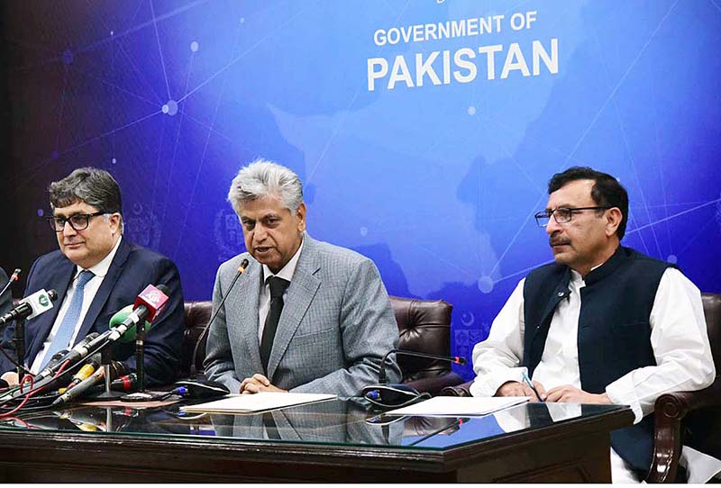Caretaker Federal Minister for Information and Broadcasting Murtaza ... Caretaker Federal Minister for Information and Broadcasting Murtaza ...