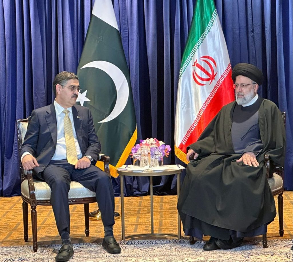 PM meets Iranian president; reiterates commitment to deepen bilateral ties