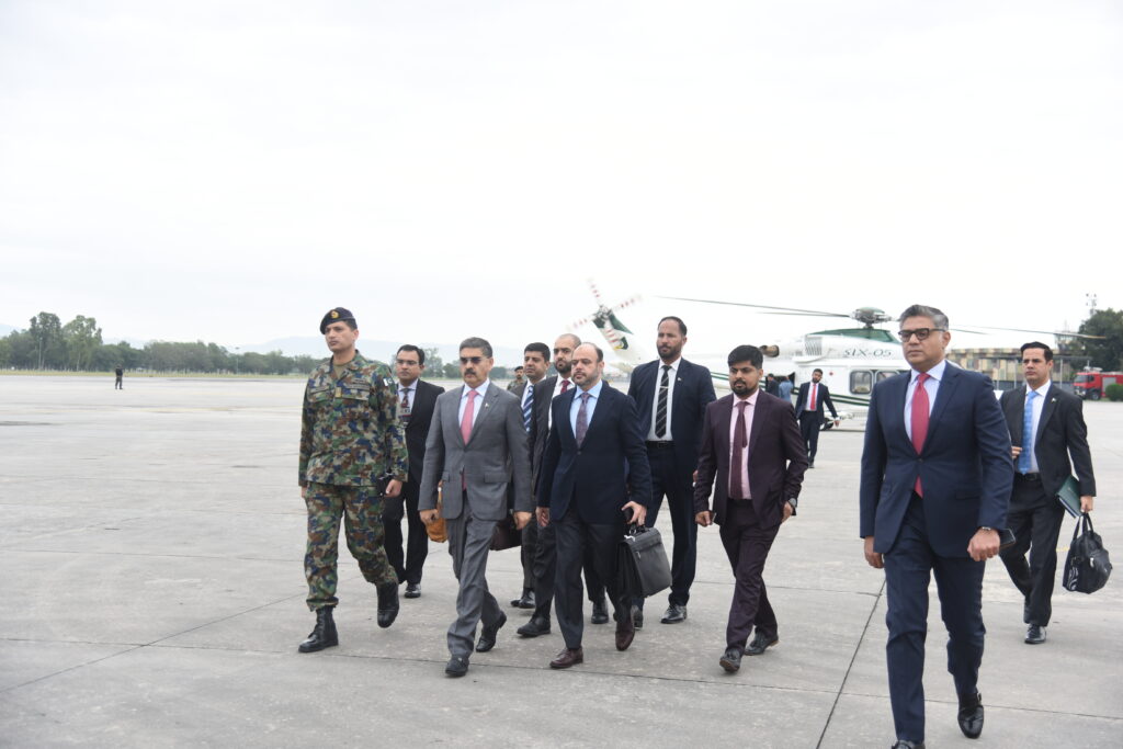 PM departs for Saudi Arabia to attend OIC's emergency meeting on Gaza ...