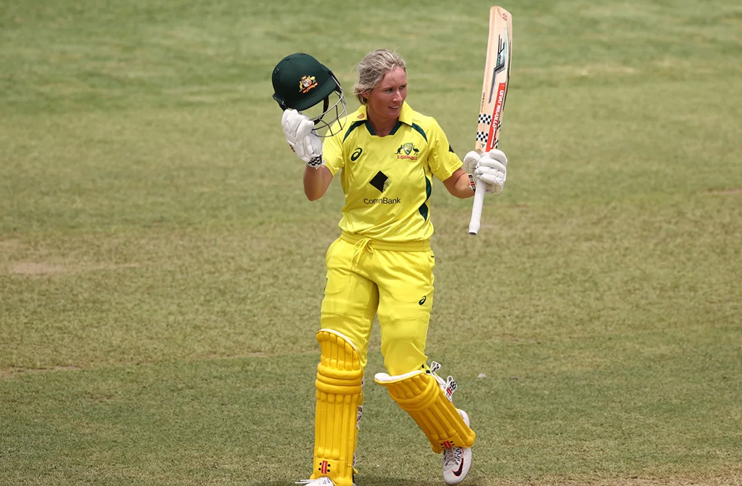 Mooney regains top spot in ICC Rankings