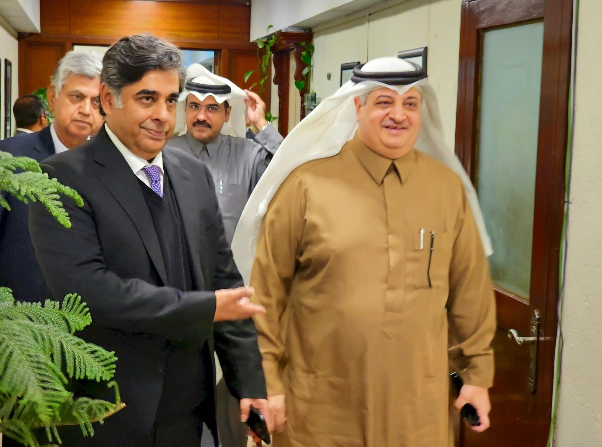 Pak-KSA agree to increase bilateral economic, trade ties