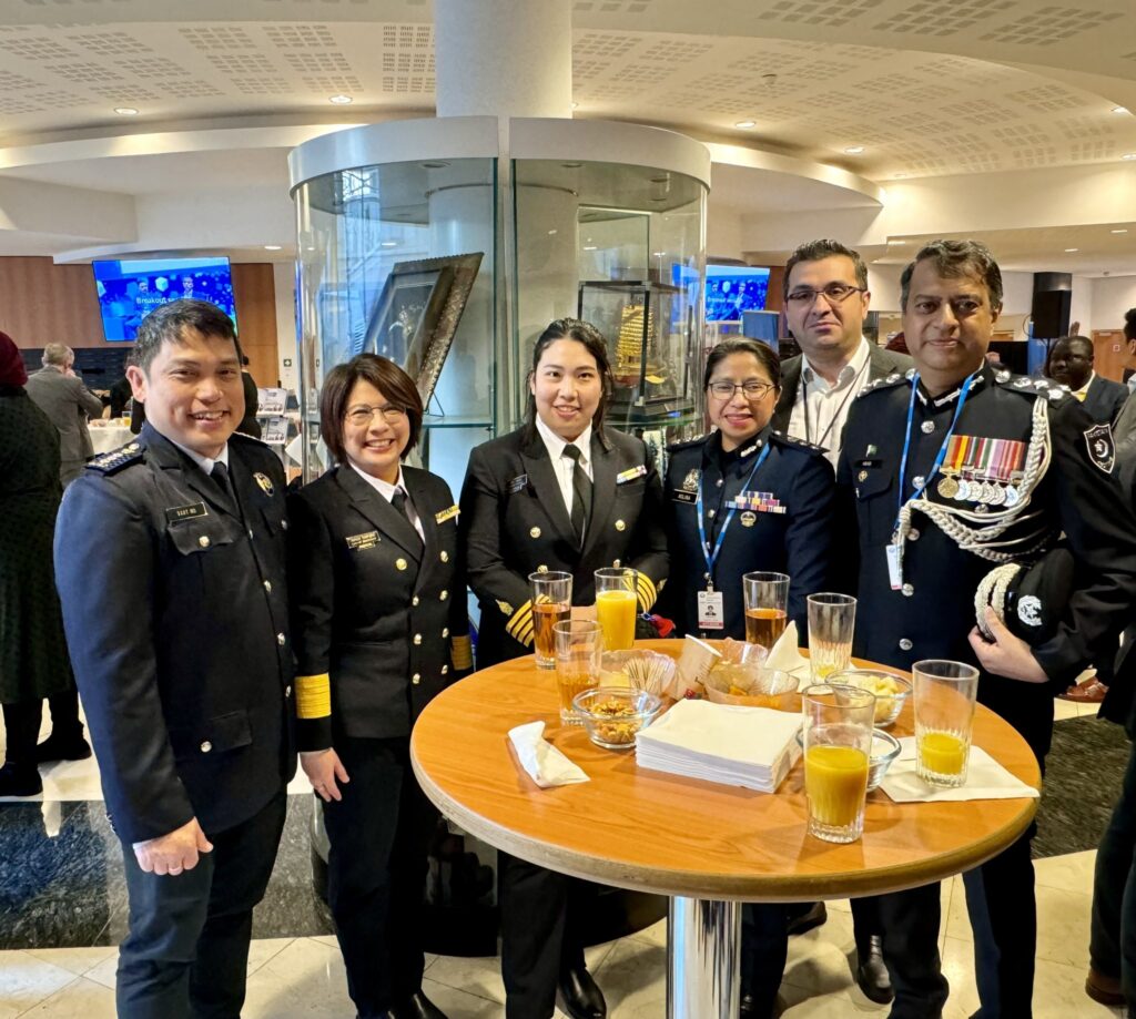 Pakistan Permanent Mission attends int’l event at WCO