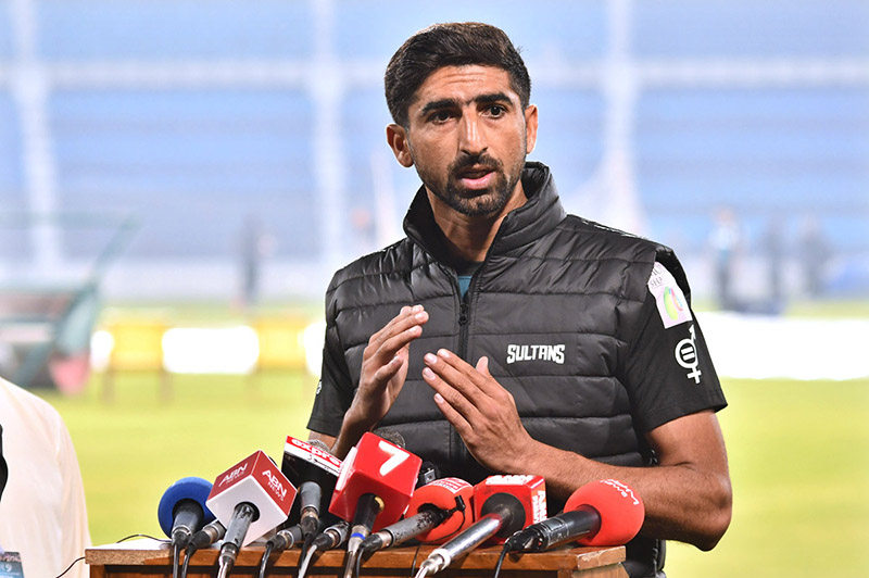 Fast Bowler from Karachi Kings Mir Hamza talking to media persons ...