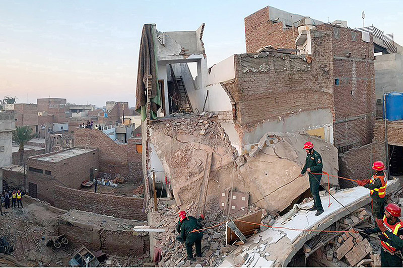 A large number of people attending the funeral prayer of nine victims ...