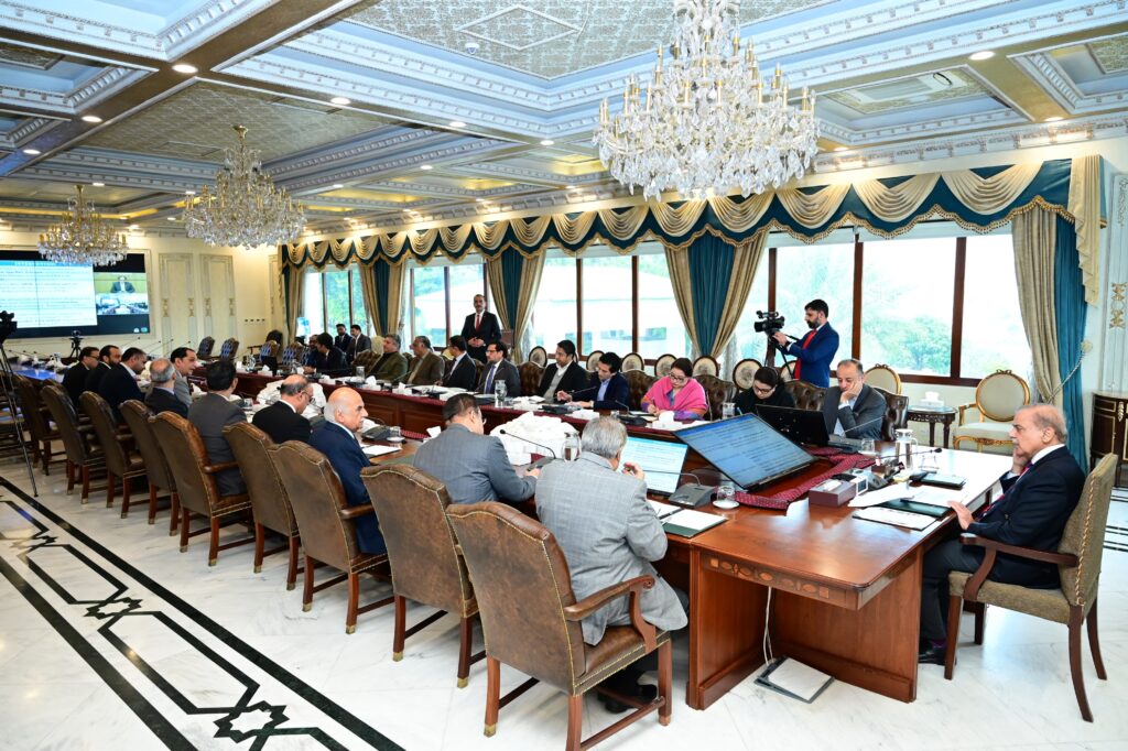 PM for removing hurdles to expedite privatisation process