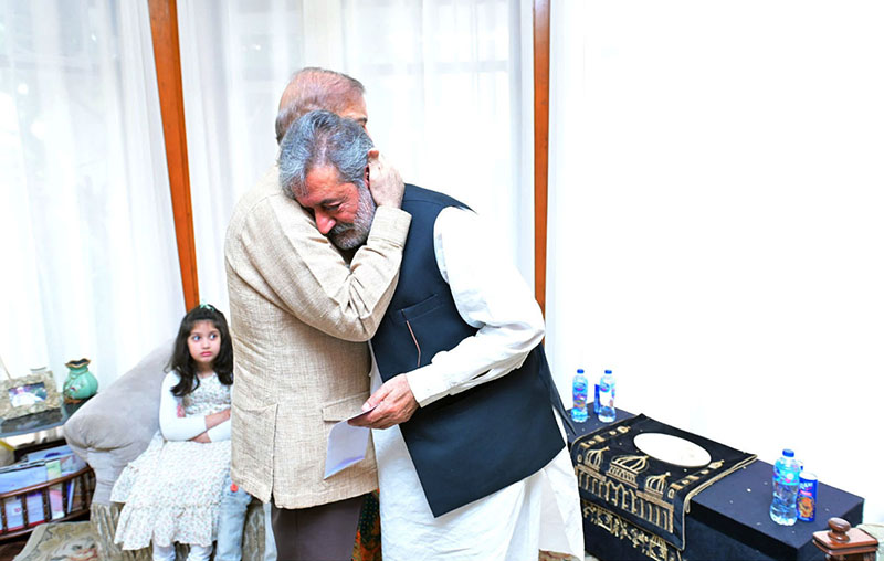 Prime Minister Muhammad Shehbaz Sharif handing over PM's Shuhada ...