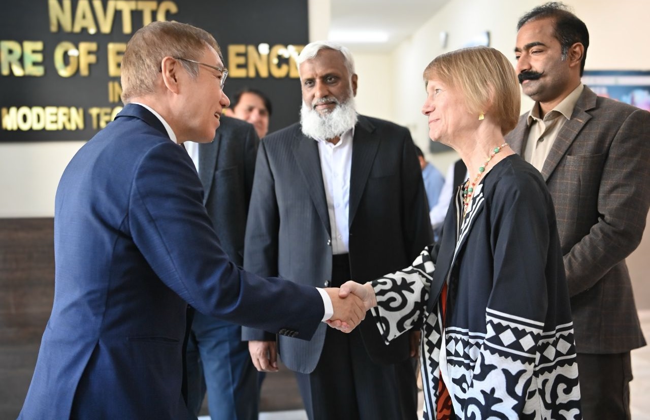 Korea, UNHCR mark $ 1 million contribution to support refugees in Pakistan