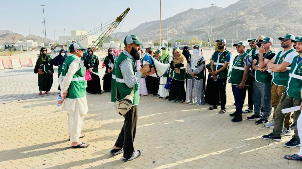 Pakistan conducts ‘Moavineen Orientation’ to enhance pilgrims ...