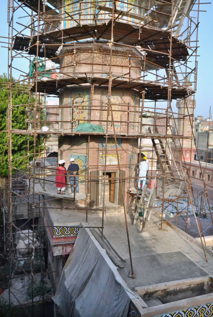 Engineers and artists are at work using their artistic artwork skills to construct the minarets ...