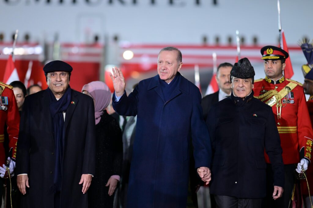 Turkish President Erdogan arrives to warm welcome on a two-day visit