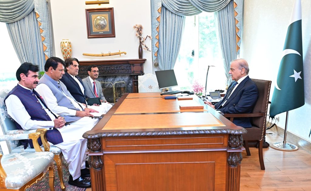 PM, Ameer Muqam discuss national, political situation