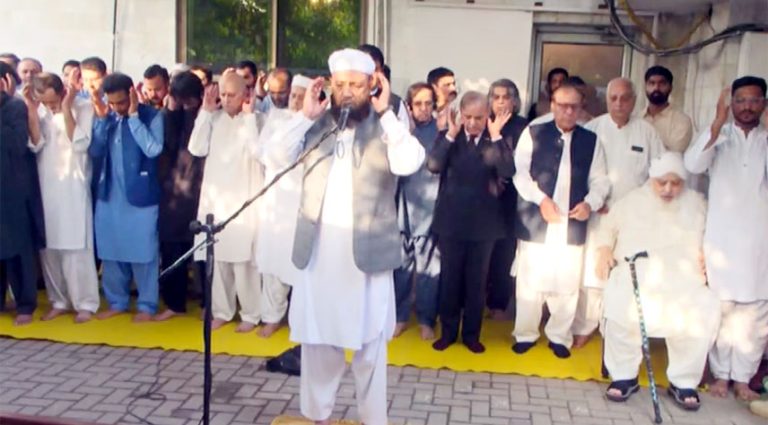 PM Shehbaz attends funeral prayers for Mian Shahid Shafi