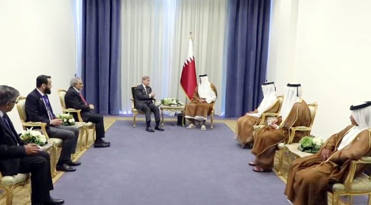 PM meets Qatari Amir; lauds his steadfast leadership, diplomacy for ...