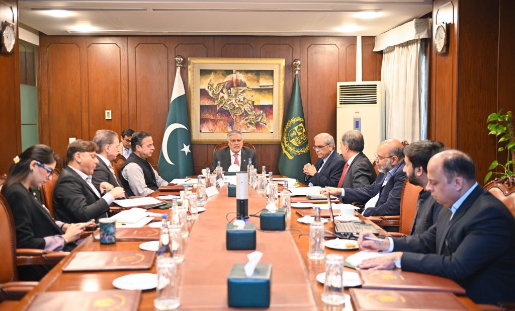DPM Dar chairs meeting to improve efficiency at Karachi ports